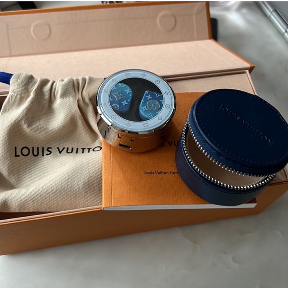 Headphones | Louis Vuitton Horizon Wireless Earbuds | Poshmark